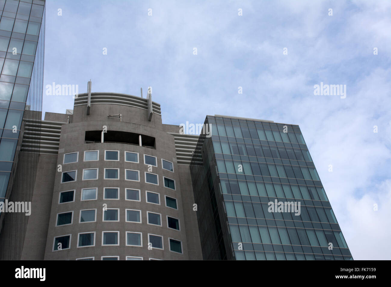 Row of tall buildings hi-res stock photography and images - Alamy