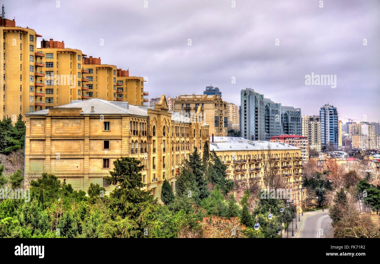 Baku street view hi-res stock photography and images - Alamy