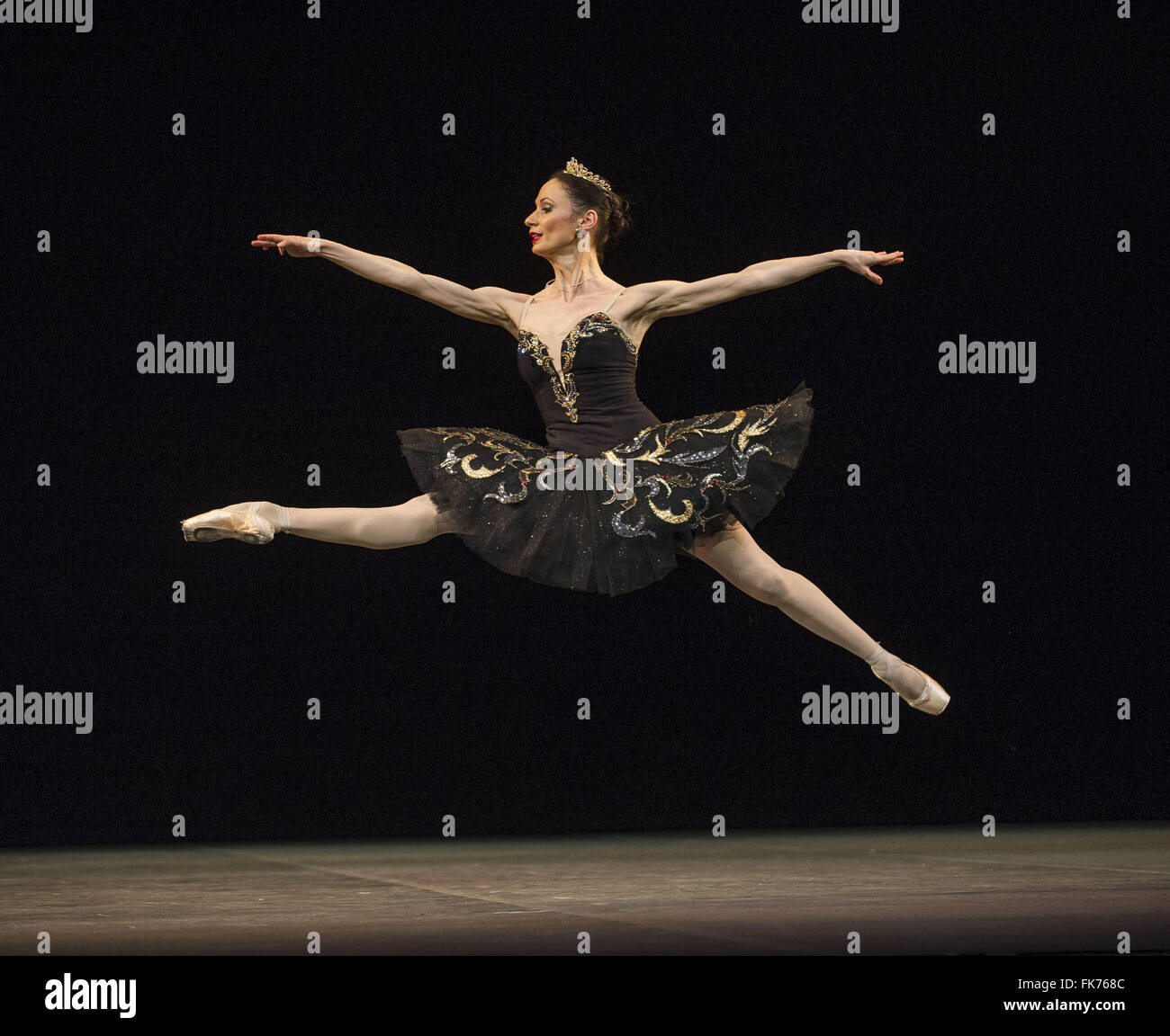 London UK Lyudmila Konovalova and Matthew Golding perform 'Swan Lake ...
