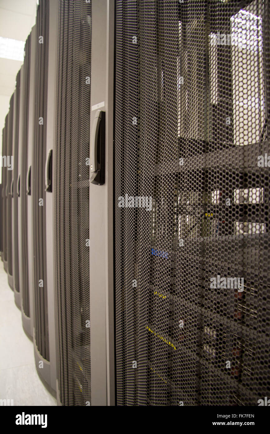 Server cabinets hi-res stock photography and images - Alamy