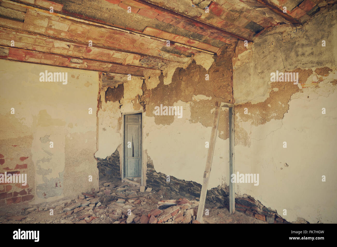 Inside abandoned house Stock Photo - Alamy