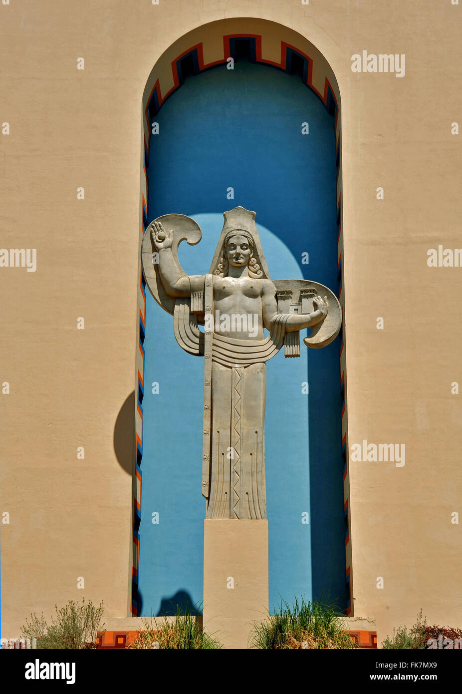 Art Deco Statues at State Fair Grounds, Dallas, Texas Stock Photo - Alamy