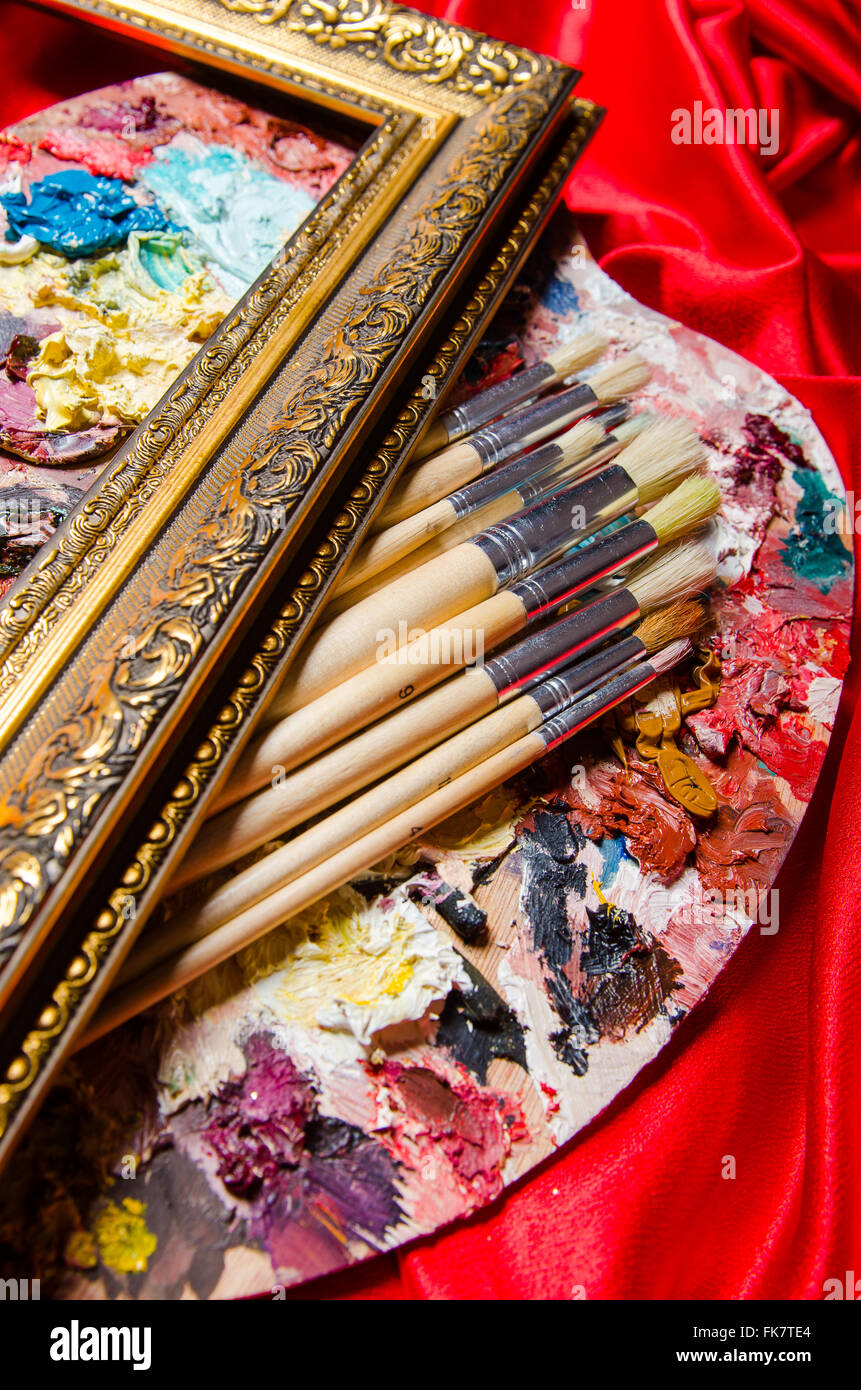Artist palette in art concept Stock Photo - Alamy