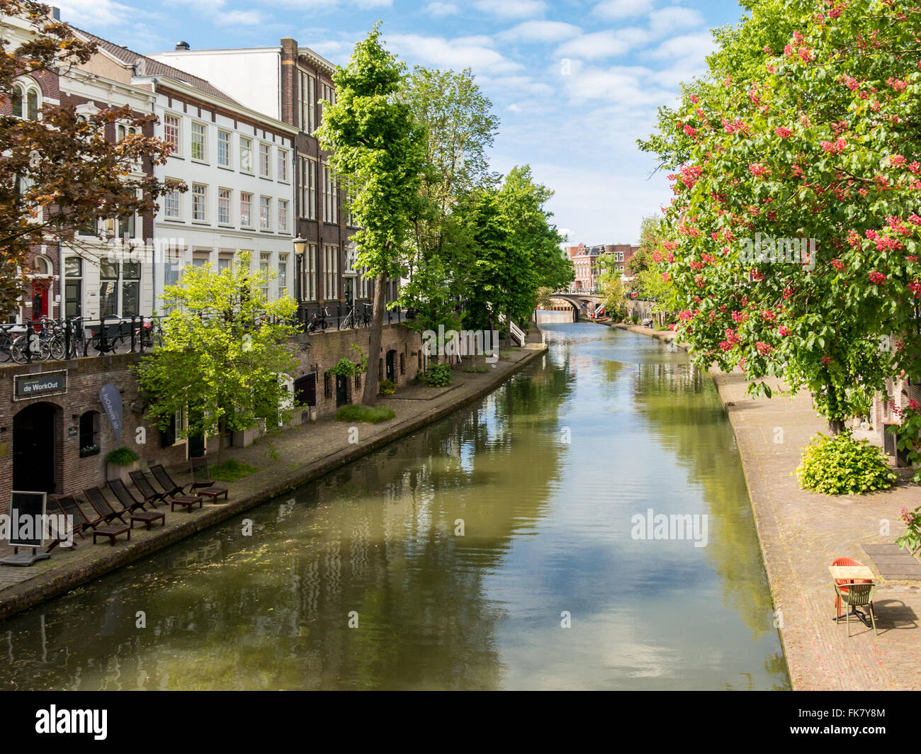 Utrecht old canal hi-res stock photography and images - Alamy