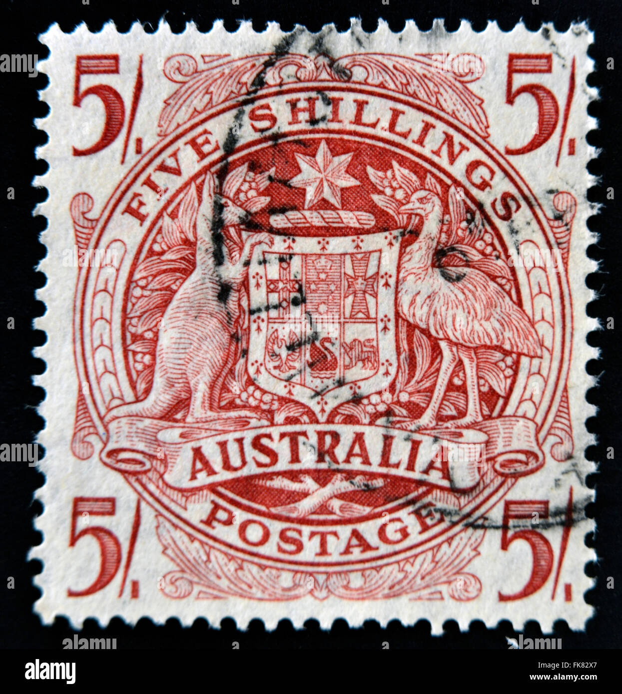 Five shillings hi-res stock photography and images - Alamy