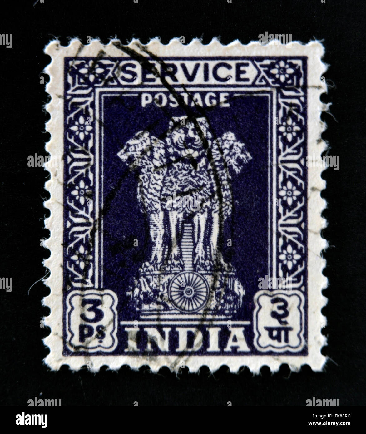 INDIA - CIRCA 1967: A stamp printed in India shows four Indian lions ...
