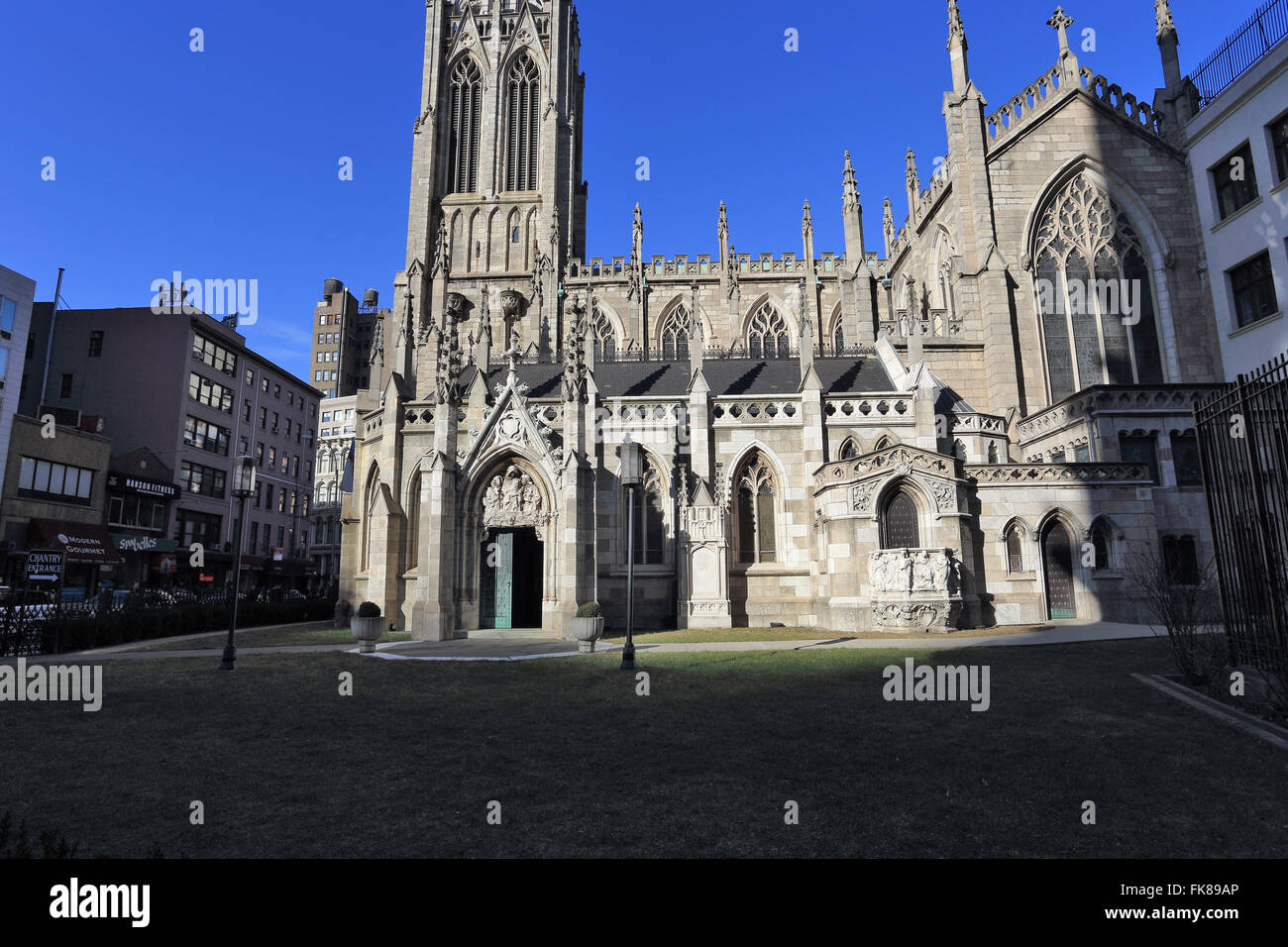 Grace church new york hi-res stock photography and images - Alamy
