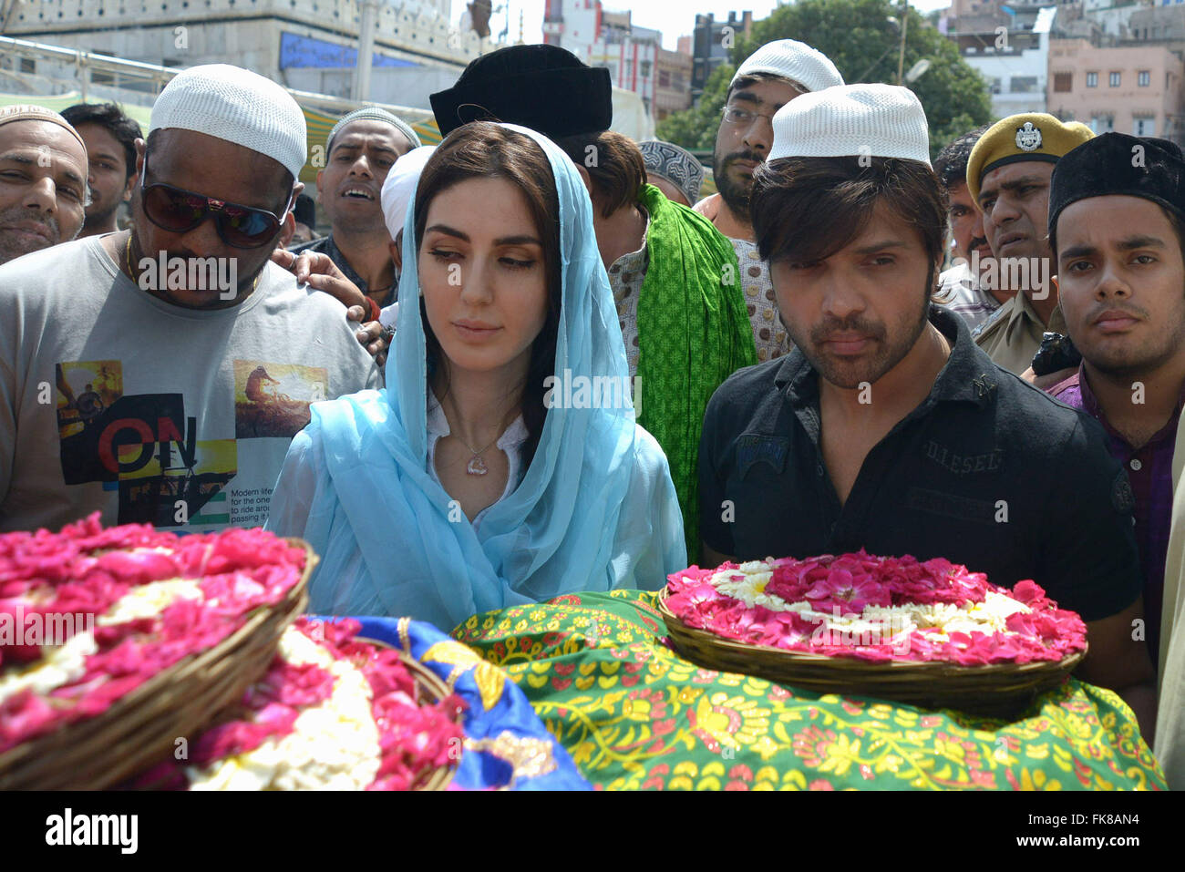 Ajmer, India. 07th Mar, 2016. Farah Karimi in blue scarf visits the ...