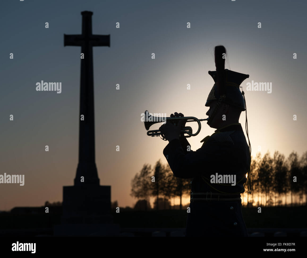 Bugler silhouette hi-res stock photography and images - Alamy