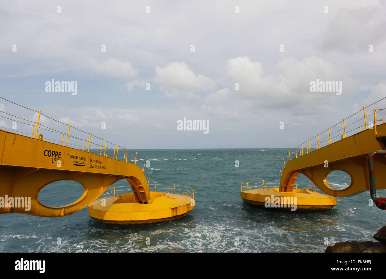 Wave energy generator hi-res stock photography and images - Alamy