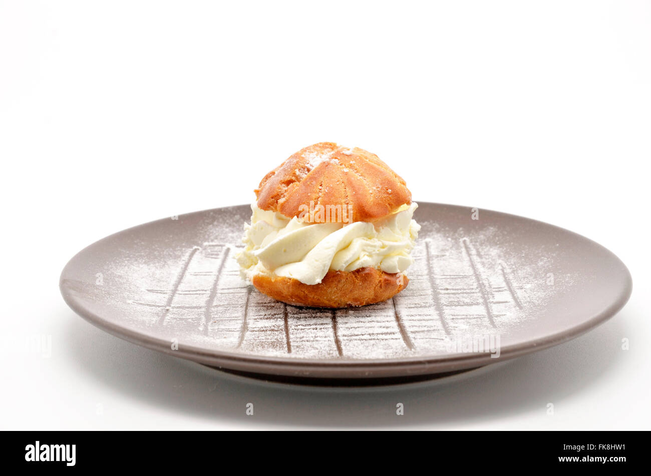 Puff dessert hi-res stock photography and images - Alamy