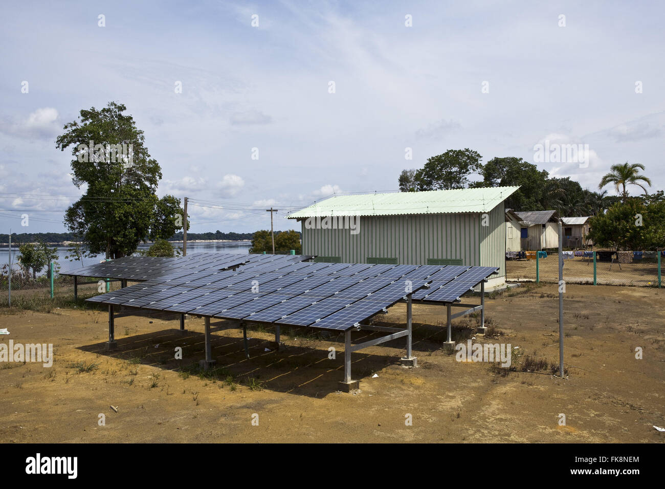 Solar pv modules hi-res stock photography and images - Alamy