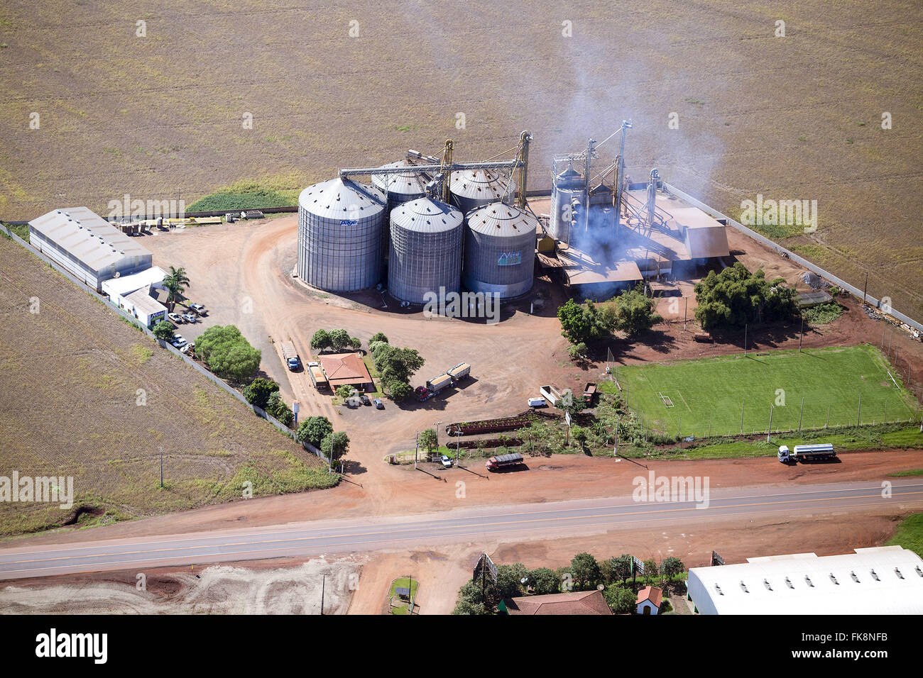 Grain silos aerial view hi-res stock photography and images - Alamy