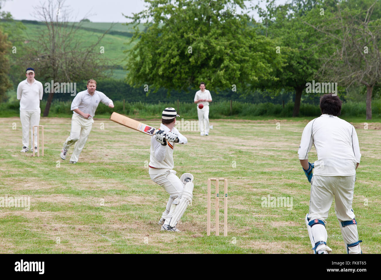 Cricket figures hi-res stock photography and images - Alamy