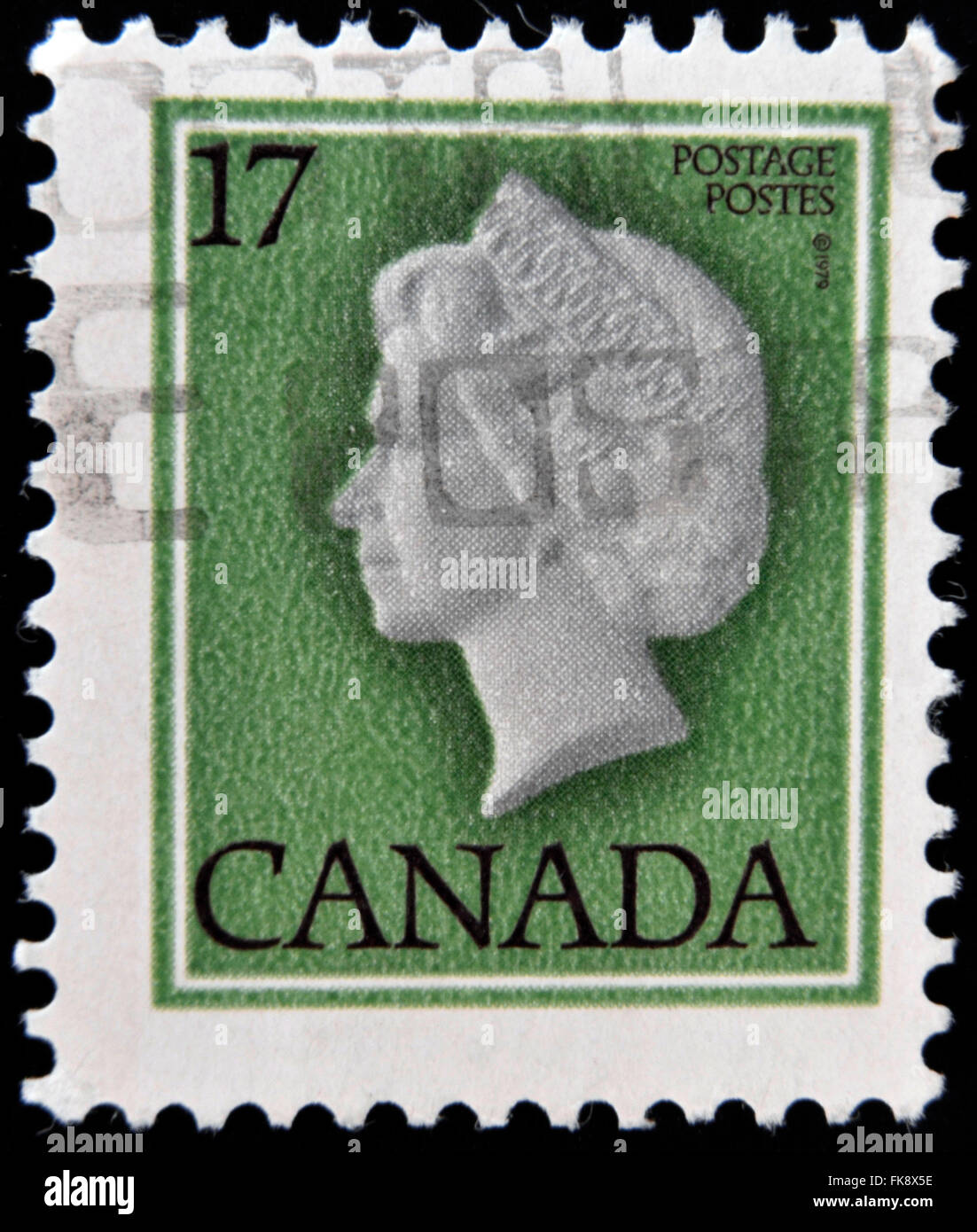 Queen elizabeth stamp profile hi-res stock photography and images - Alamy