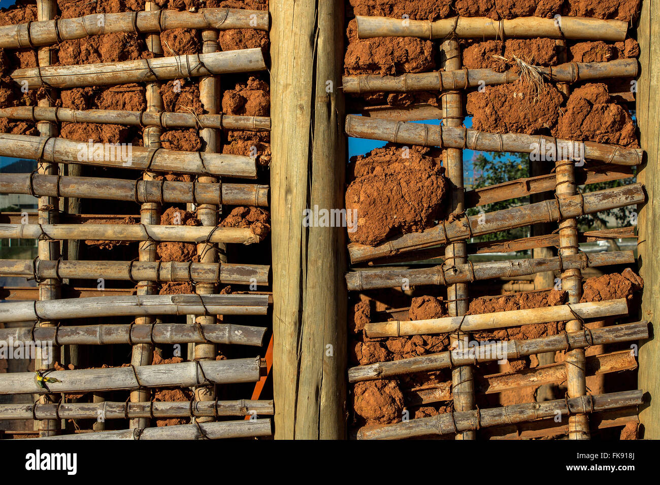 Wattle and daub house hi-res stock photography and images - Alamy