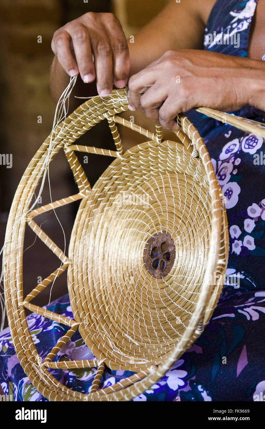 Doing craft hi-res stock photography and images - Alamy