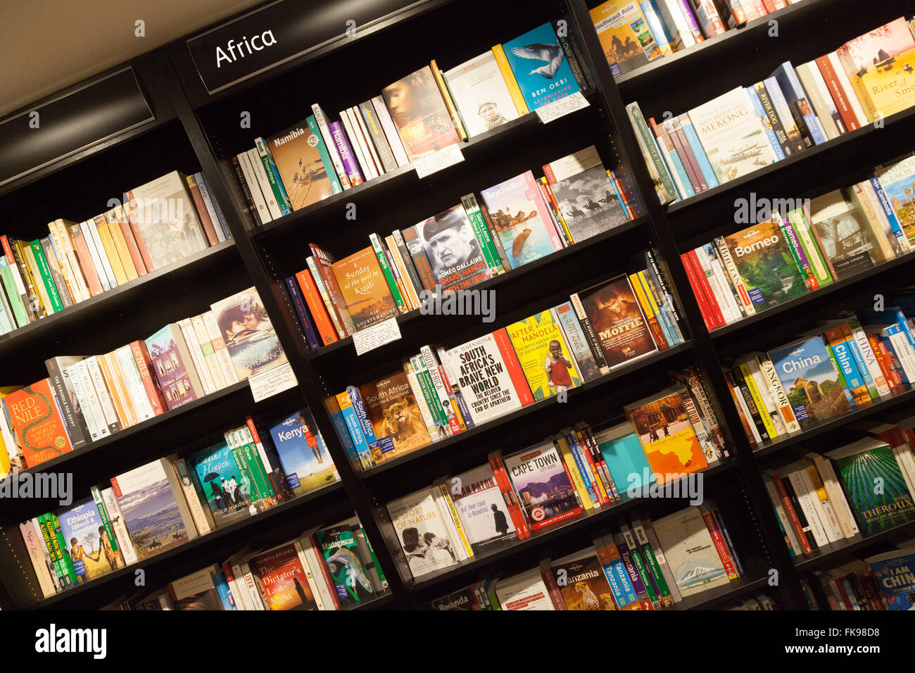London waterstones bookshop hi-res stock photography and images - Alamy