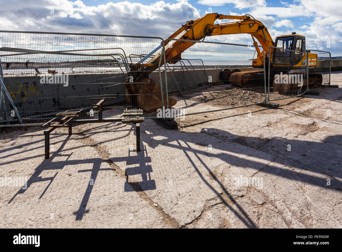 JCB JS 200 LC Stock Photo - Alamy