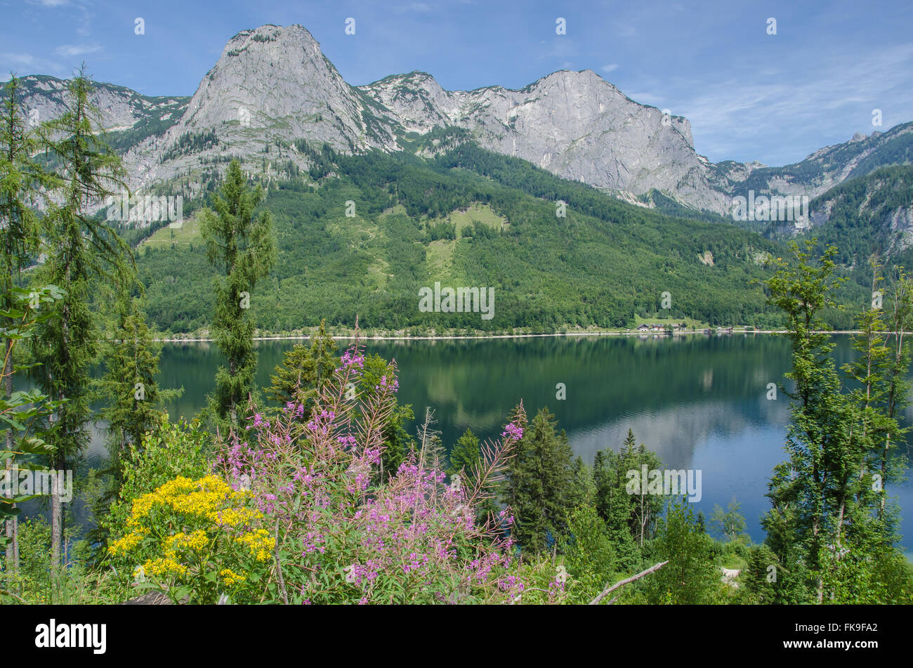 Austria grundlsee salzkammergut styria hi-res stock photography and ...
