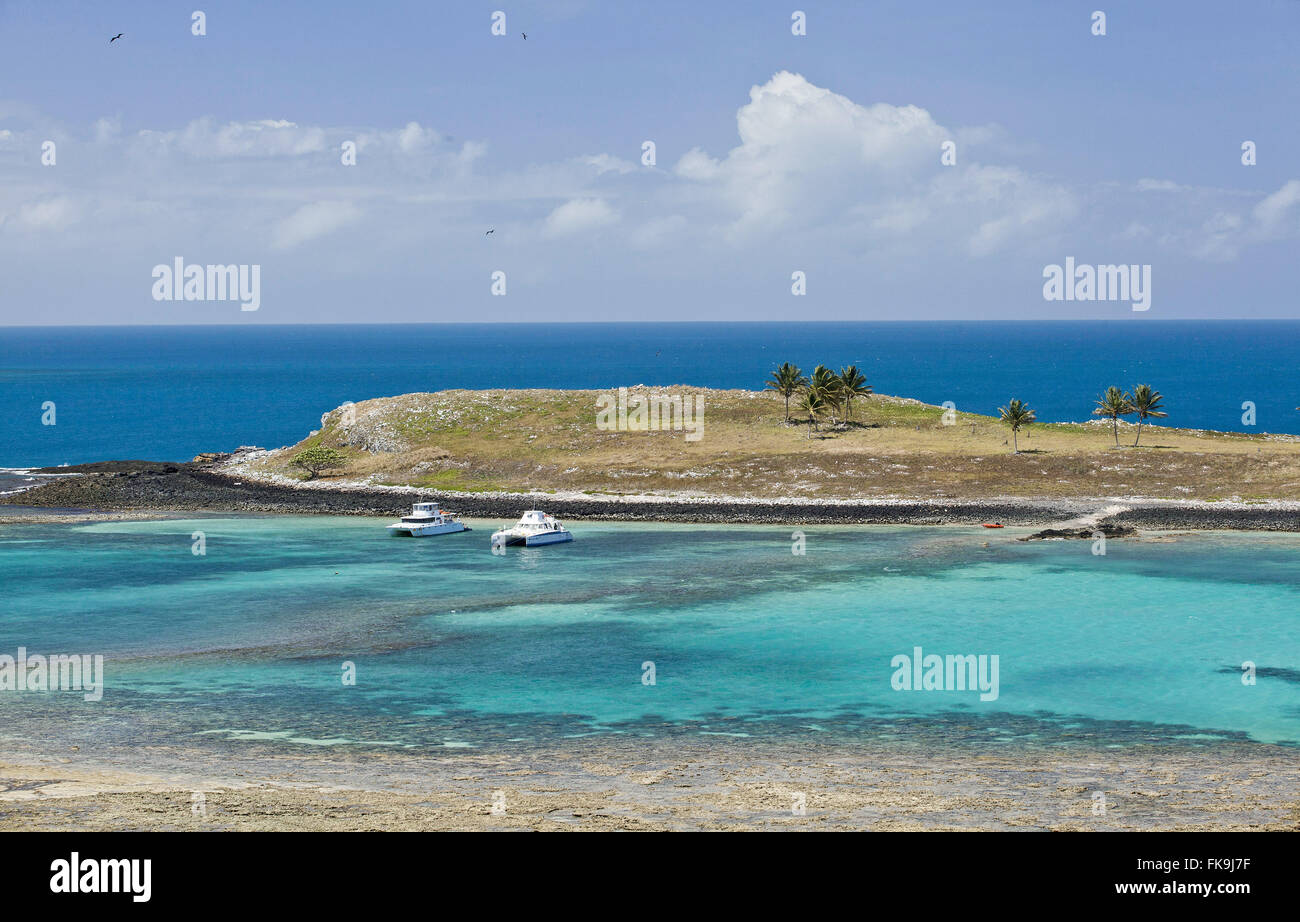 View of Siriba Island from Round Island - belong to the archipelago of ...