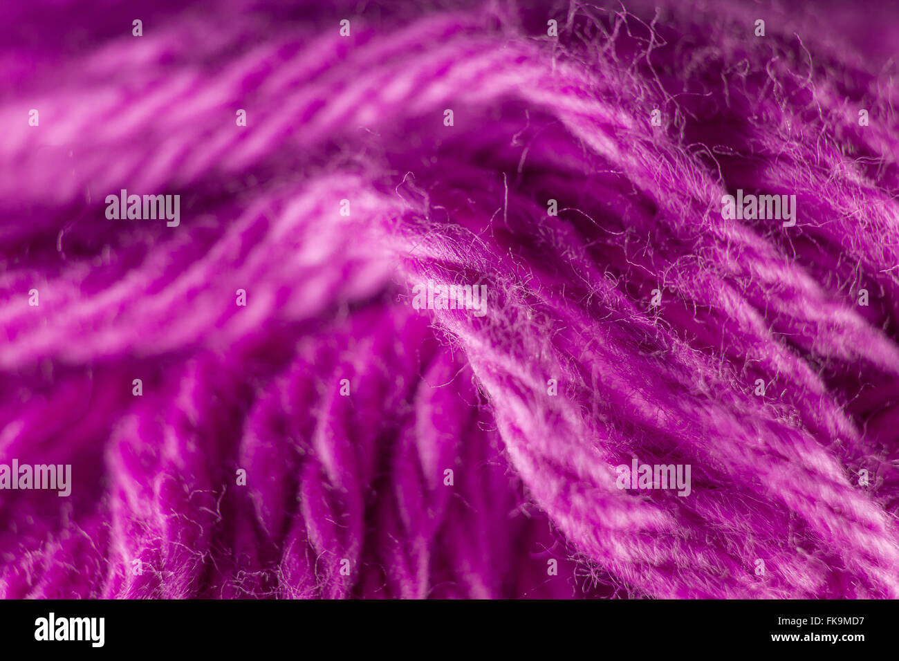 Cotton wool and pink background hi-res stock photography and images - Alamy