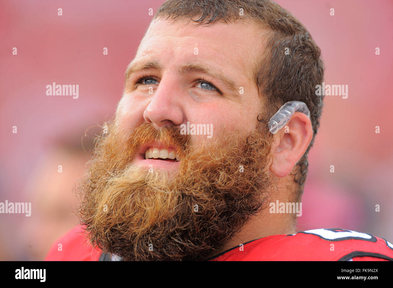 Tampa, FL, USA. 25th Sep, 2011. Atlanta Falcons center Joe Hawley (61 ...