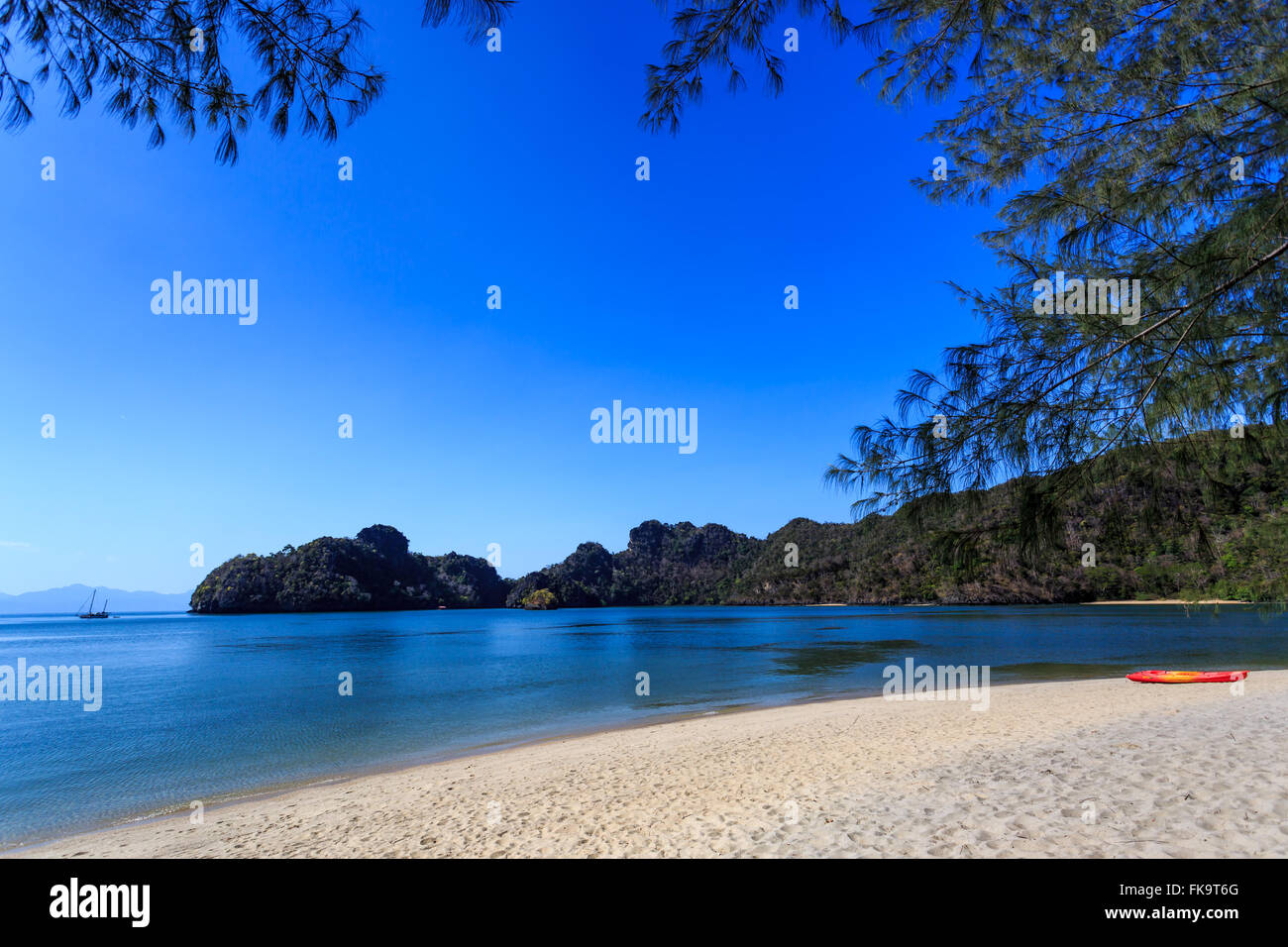 Tanjung Rhu Beach High Resolution Stock Photography and Images - Alamy