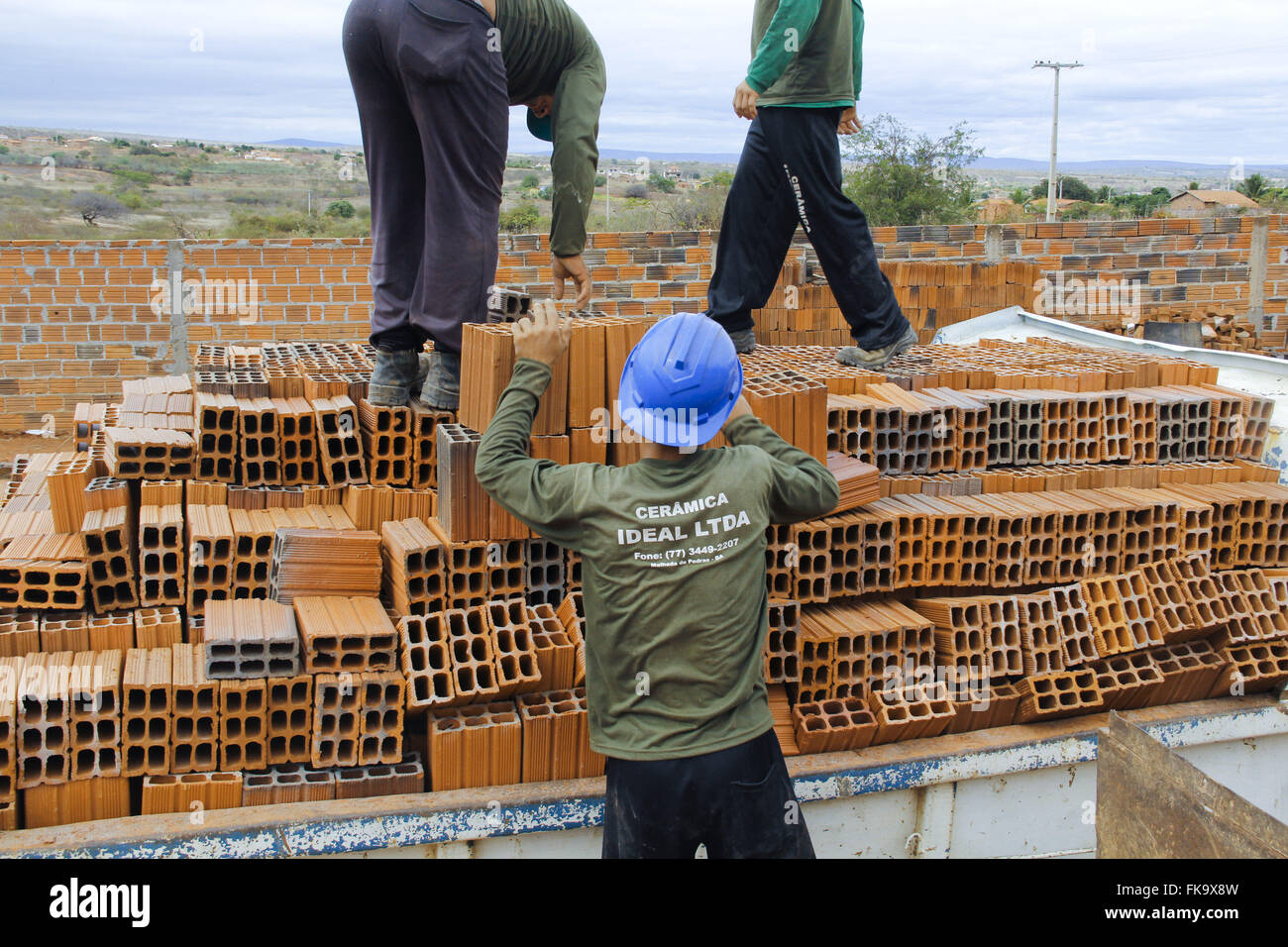 Loading block hi-res stock photography and images - Alamy