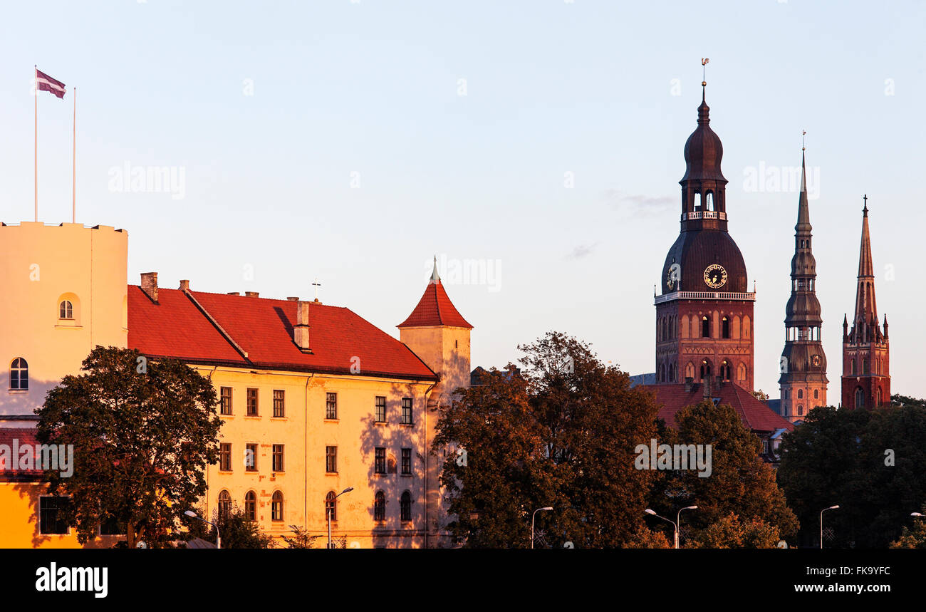Skyline riga hi-res stock photography and images - Alamy