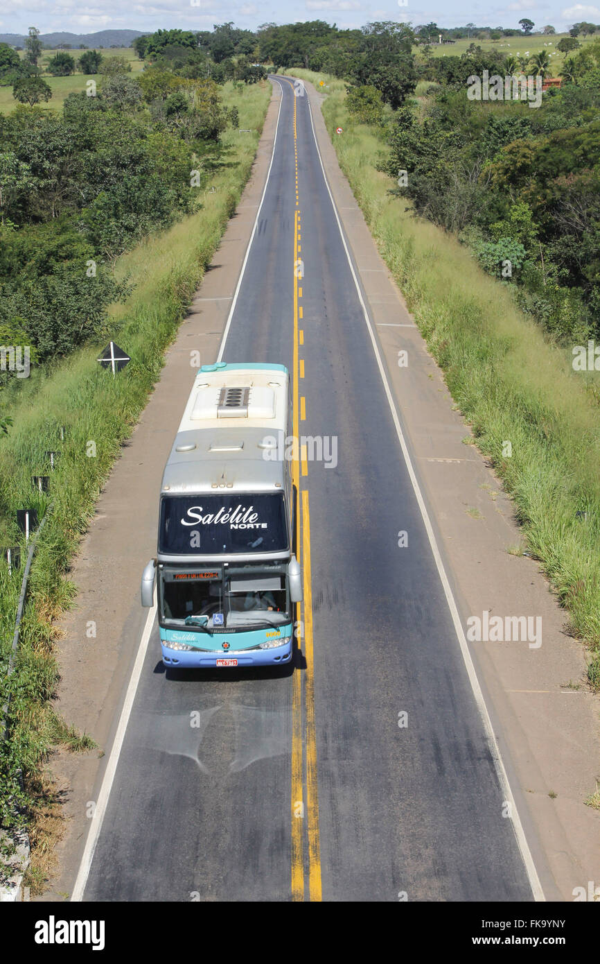 Top view of bus traveling on Highway BR-153 Stock Photo - Alamy