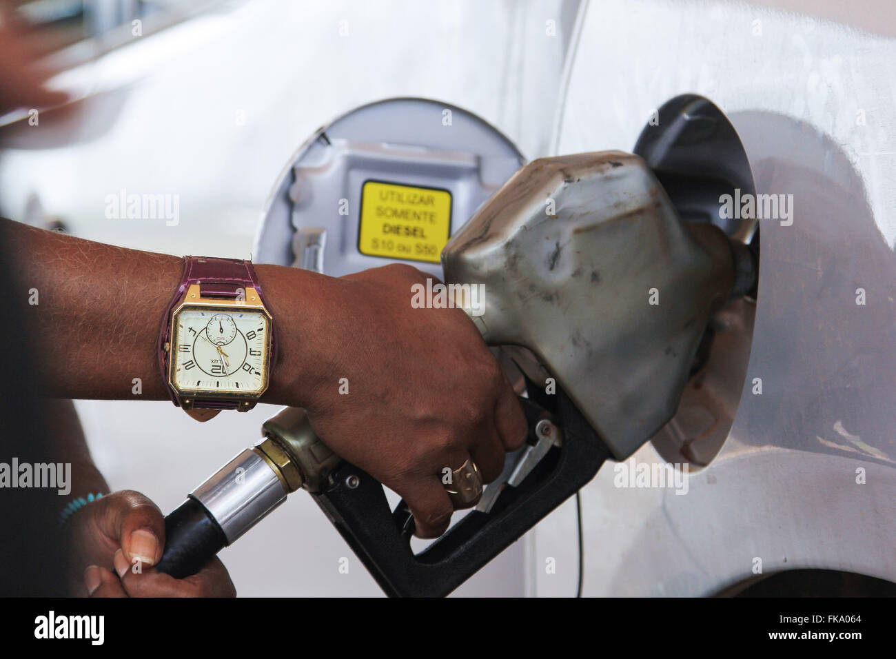 Individual vehicle fueling Stock Photo - Alamy