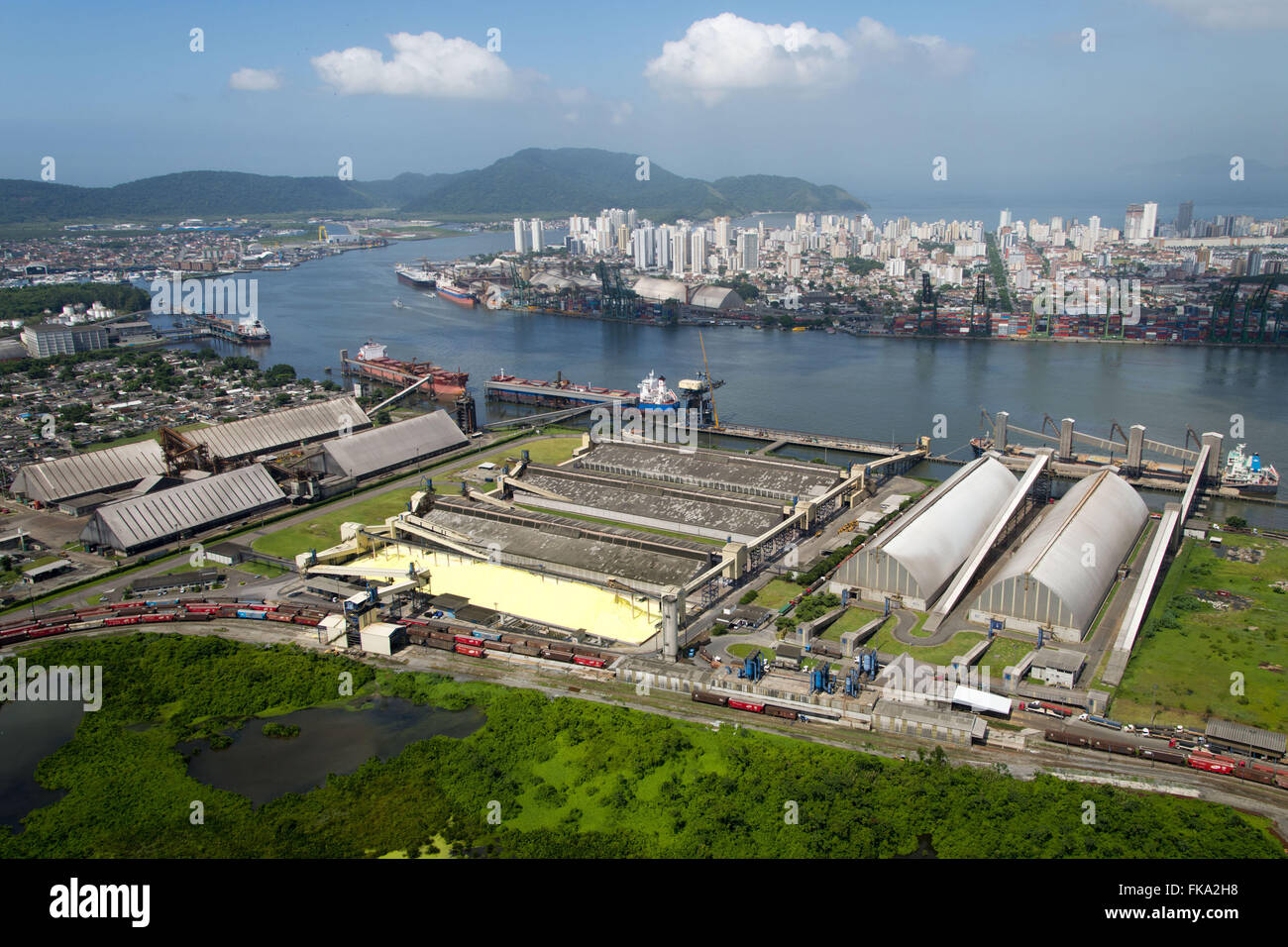 TGG - Bulk Terminal in the Port of Santos Guaruja at Vicente Carvalho ...