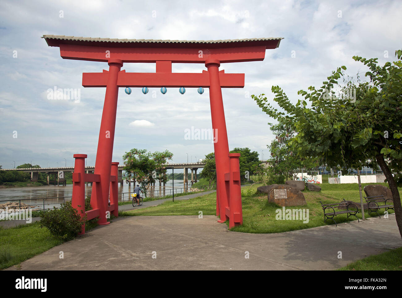 Toori monument in honor of the centennial of Japanese immigration to ...