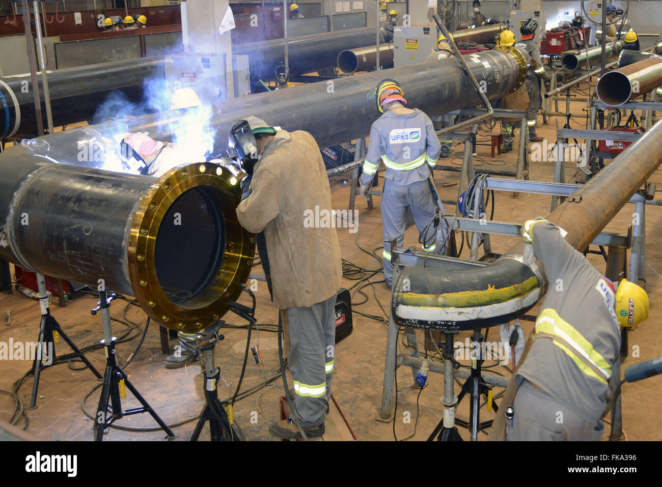 Pipe welding hi-res stock photography and images - Alamy