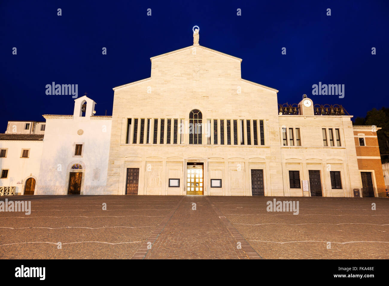 St padre pio hi-res stock photography and images - Alamy