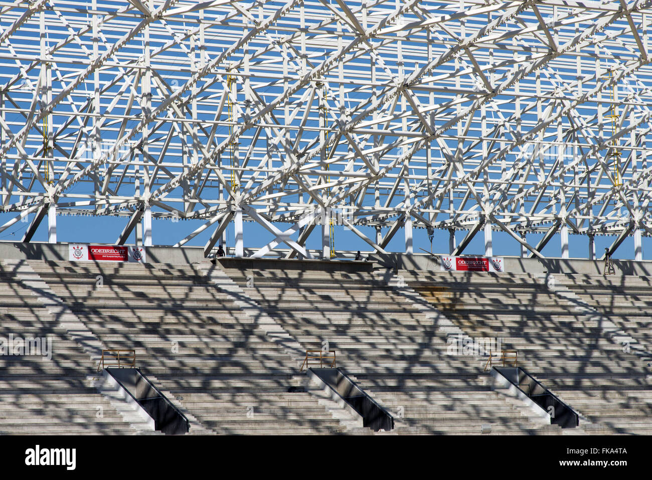 Roof structure hi-res stock photography and images - Alamy