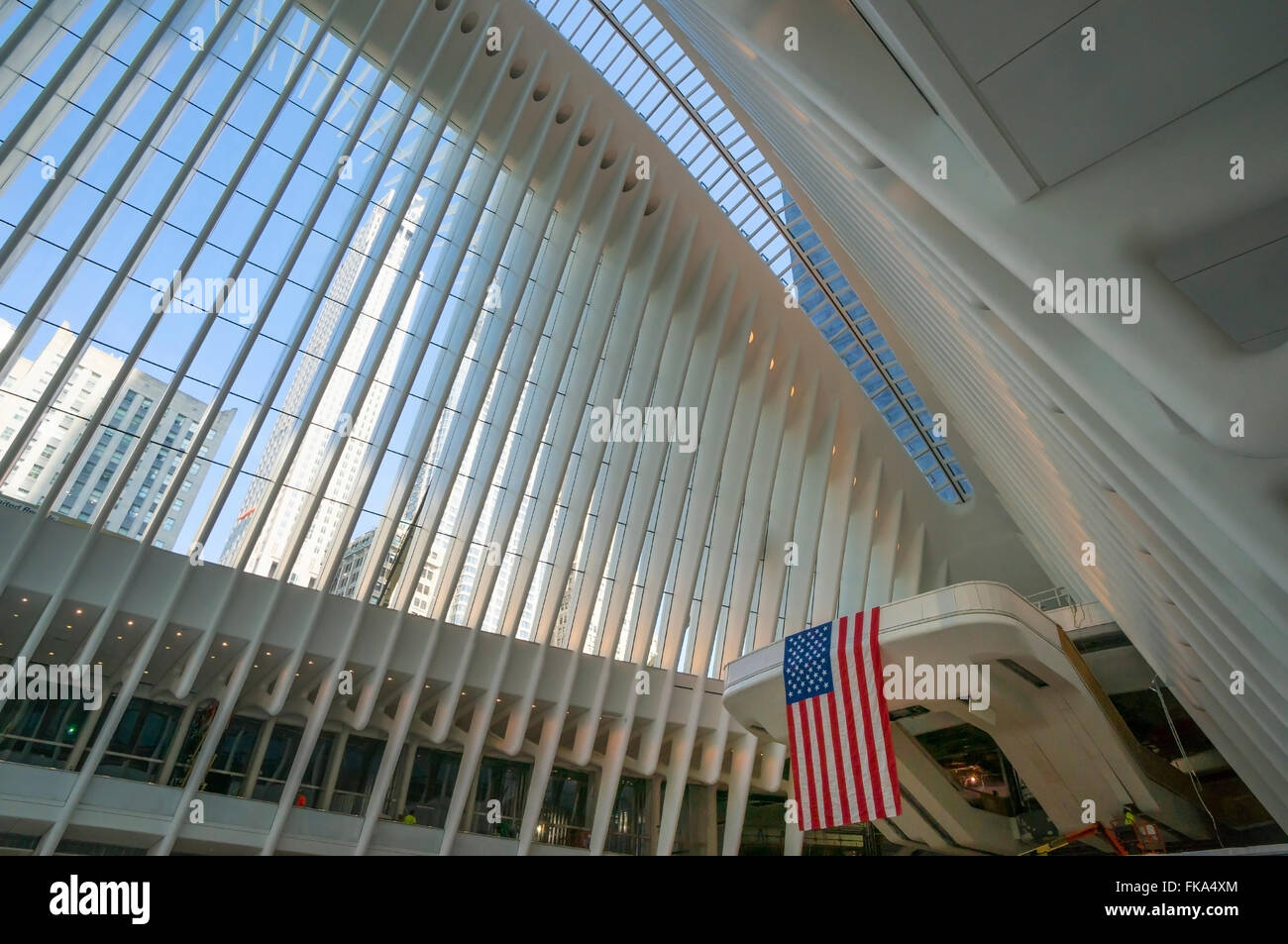 Inside the Oculus of the WTC Transportation Hub in New York City Stock ...