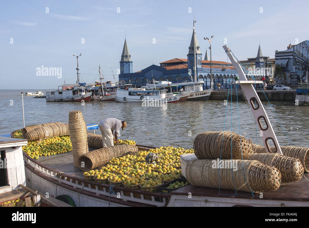 Transportation of fruit hi-res stock photography and images - Alamy
