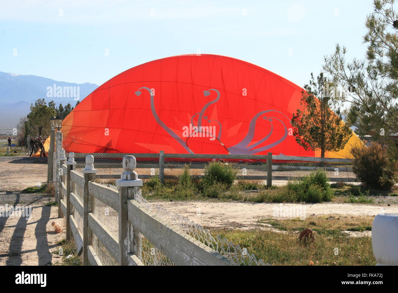 Deflating house hi-res stock photography and images - Alamy