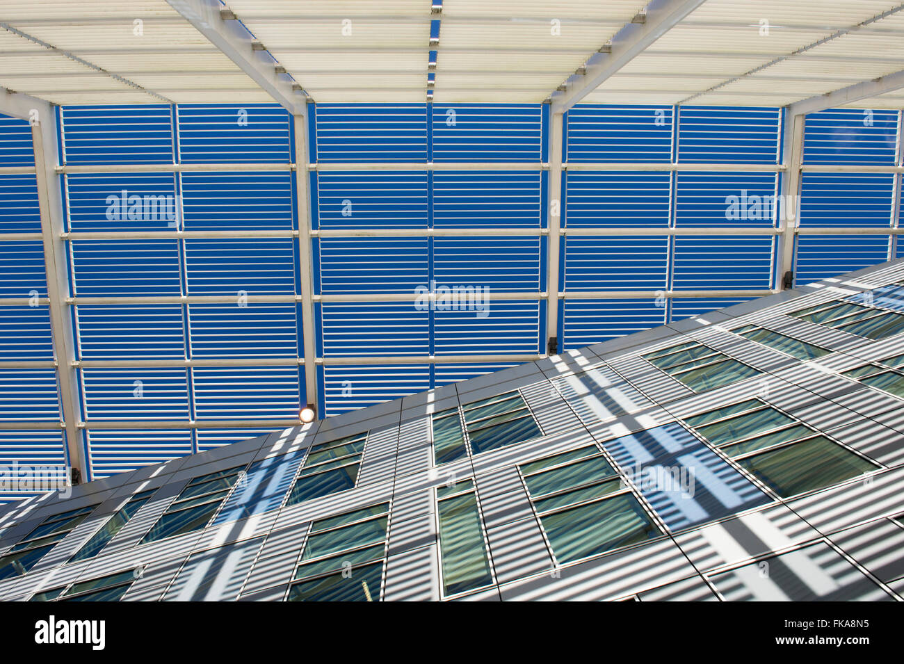 Milton Keynes The Quadrant building. Milton Keynes, Buckinghamshire ...