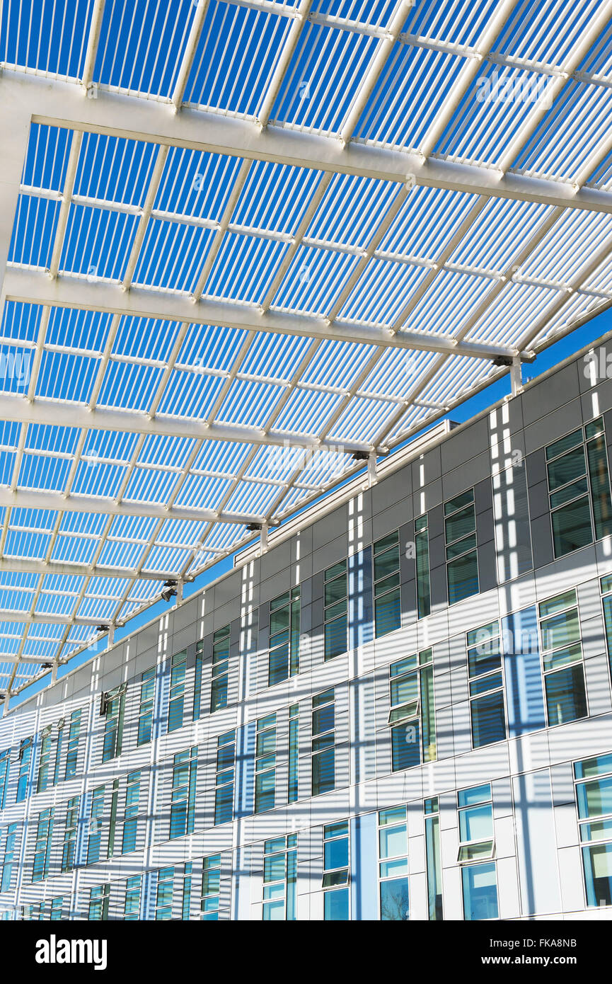 Milton Keynes The Quadrant building. Milton Keynes, Buckinghamshire ...