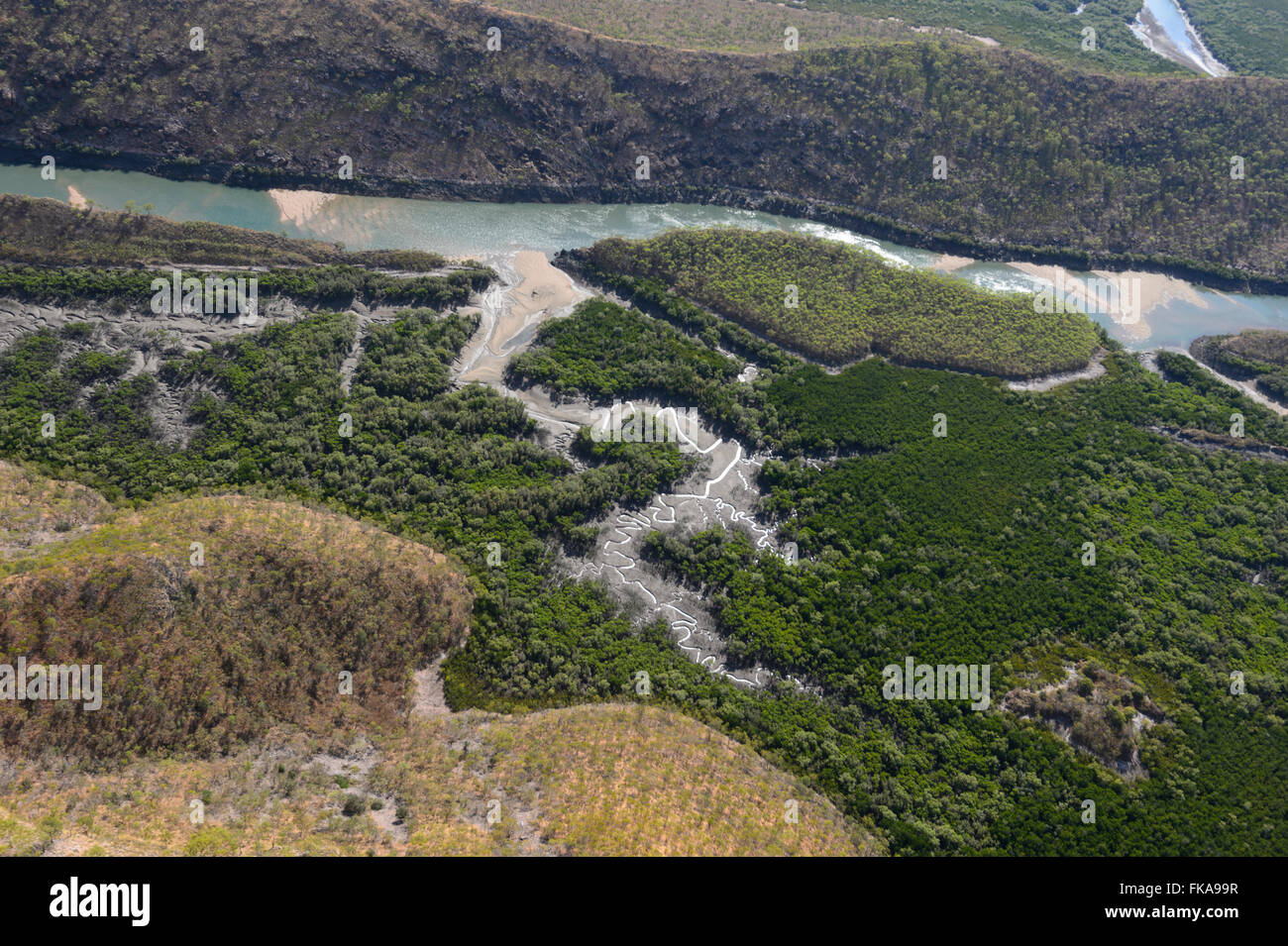 Mudflat textures hi-res stock photography and images - Alamy