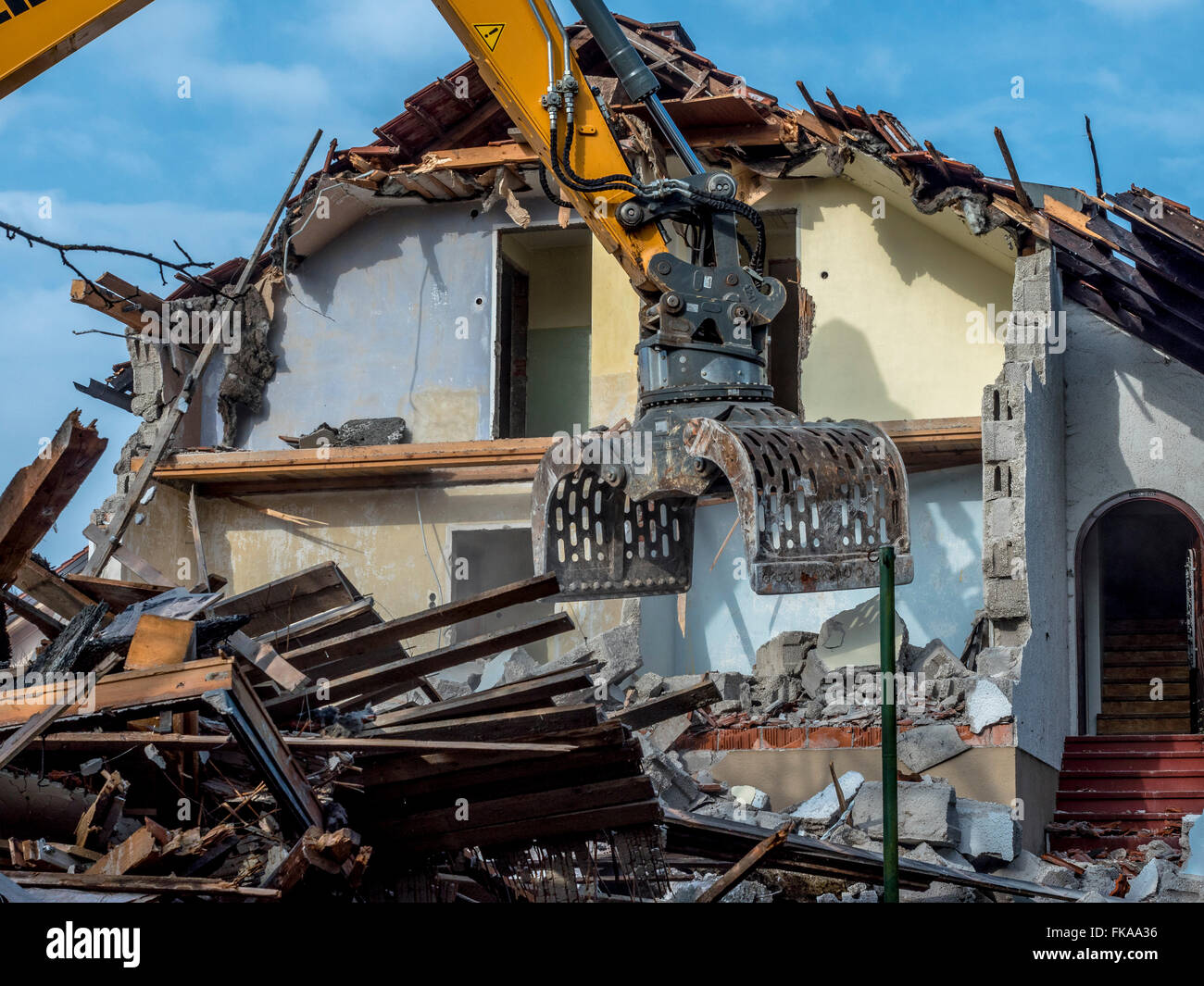 Excavator demolishing a house, Bavaria, Germany, Europe Stock Photo - Alamy