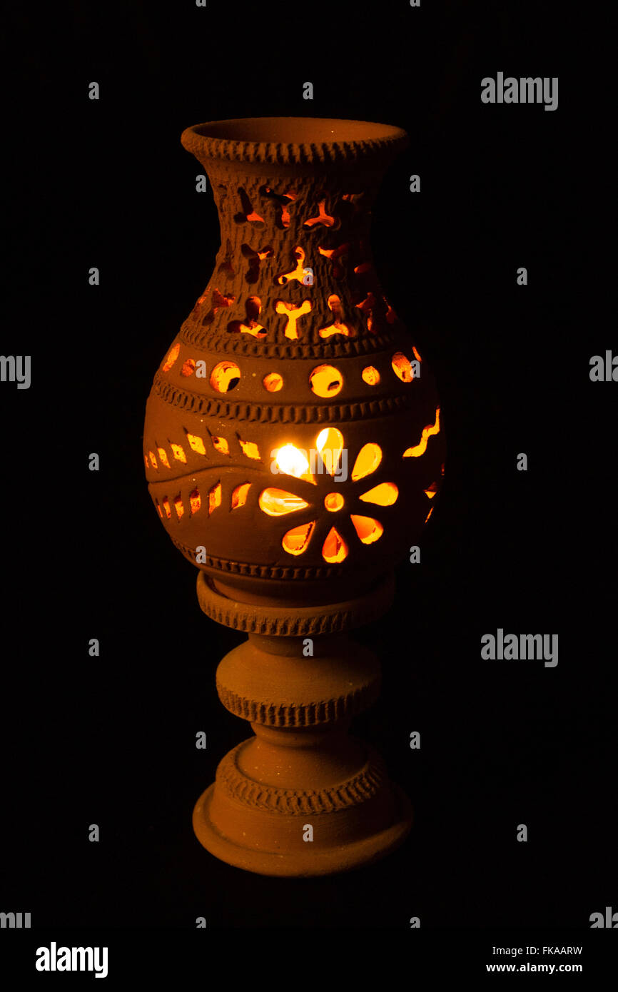 Ceram hi-res stock photography and images - Alamy