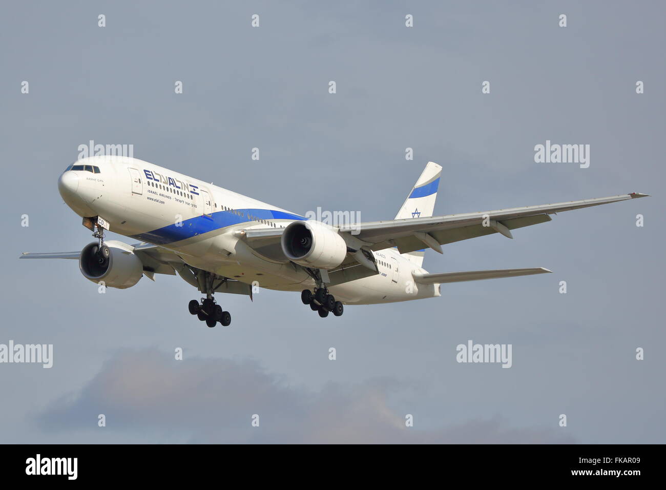 El al boeing 777 hi-res stock photography and images - Alamy