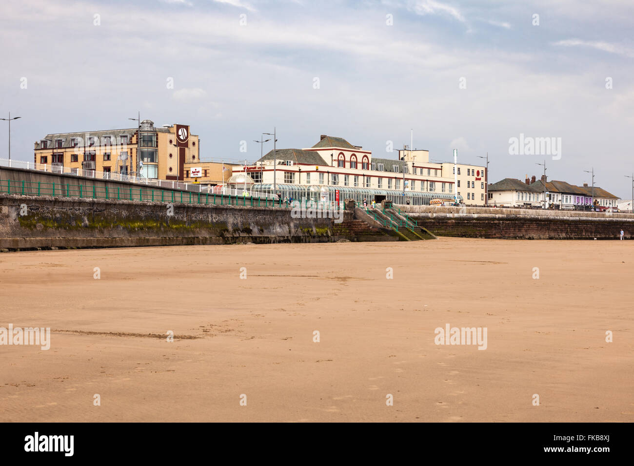 Marriott hotel on the Seafront at Seaburn, Roker, Sunderland , Tyne and ...