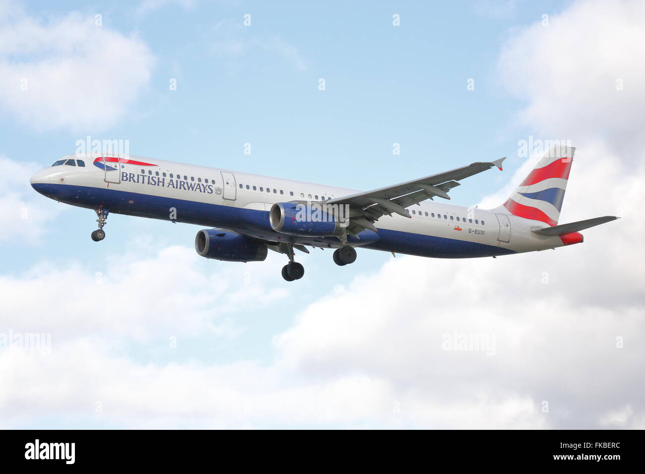 Ba airbus a321 jet airliner hi-res stock photography and images - Alamy