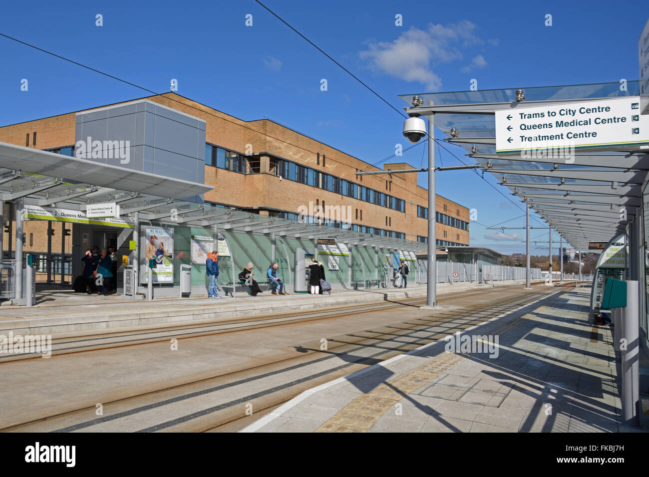 Queen's Medical Centre, Nottingham Stock Photos & Queen's Medical ...
