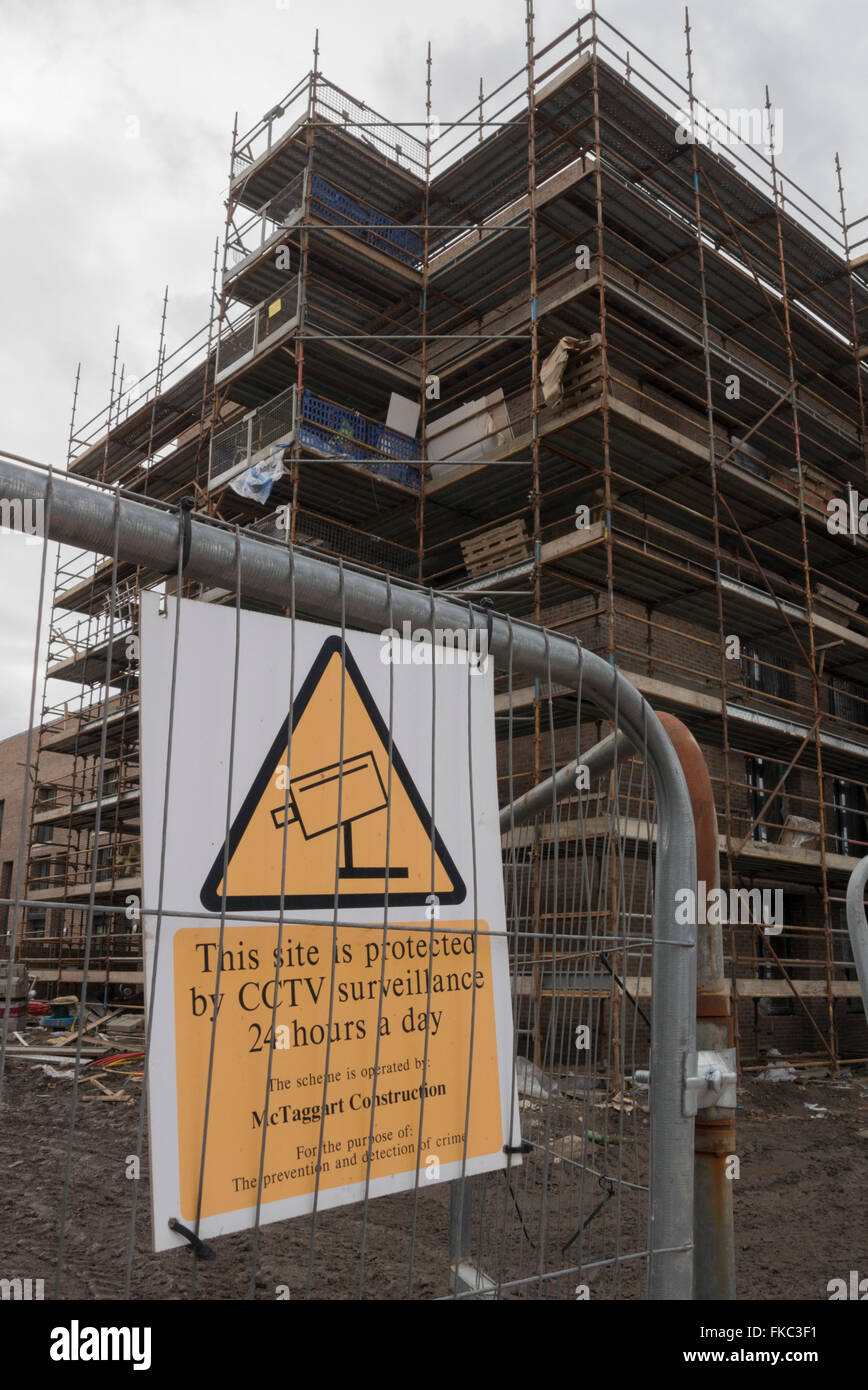 Under surveillance signage hi-res stock photography and images - Alamy